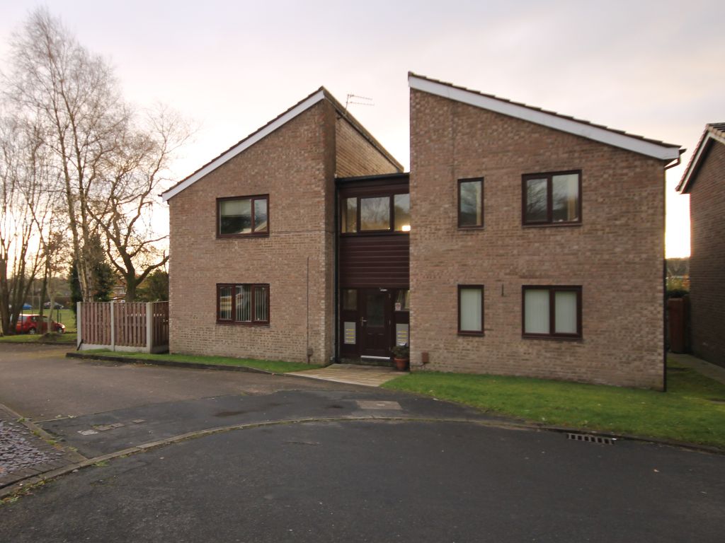 1 bed flat to rent in Rushey Field, Bromley Cross, Bolton, Lancs BL7 ...