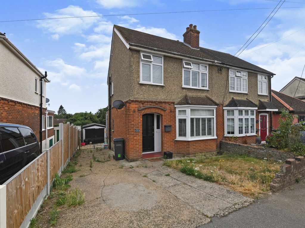 3 Bed Semi Detached House For Sale In Vauxhall Drive Braintree Cm7