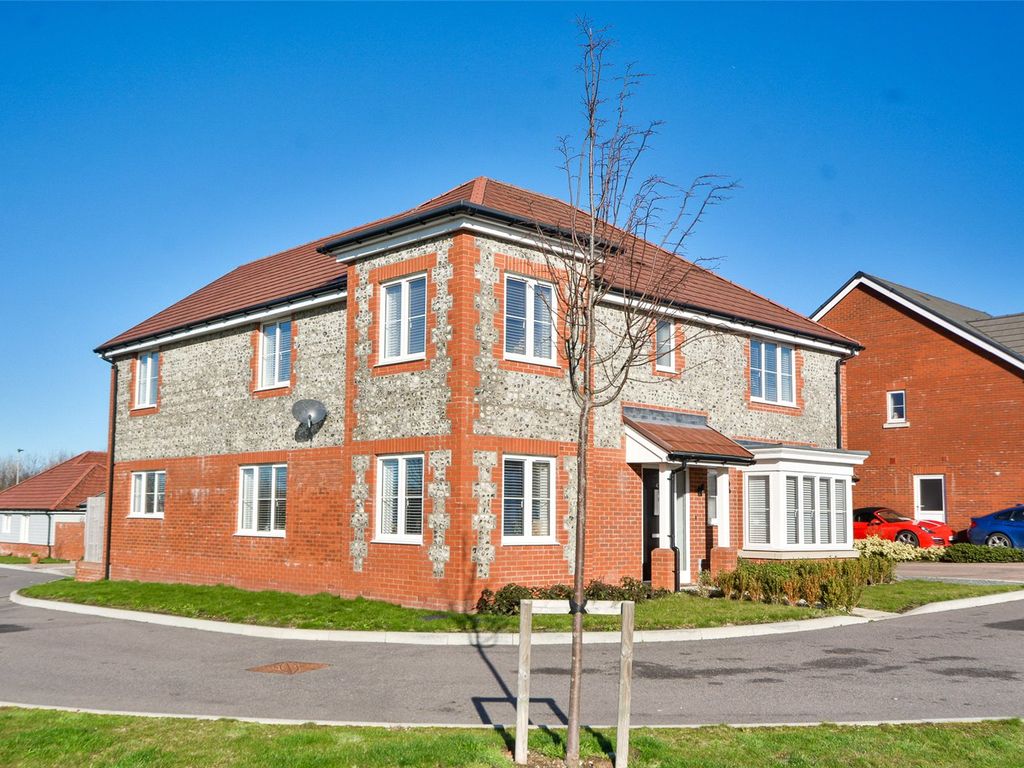 5 bed detached house for sale in Corden Place, Codmore Hill, Pulborough ...