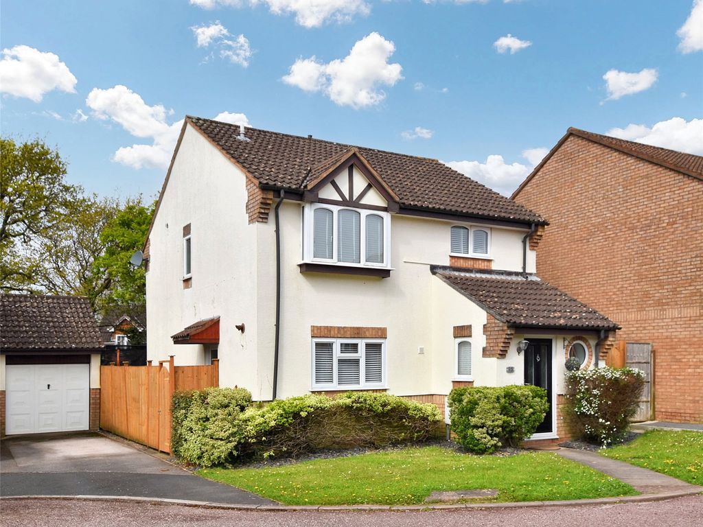4 bed detached house for sale in Durham Close, Exmouth, Devon EX8, £ ...