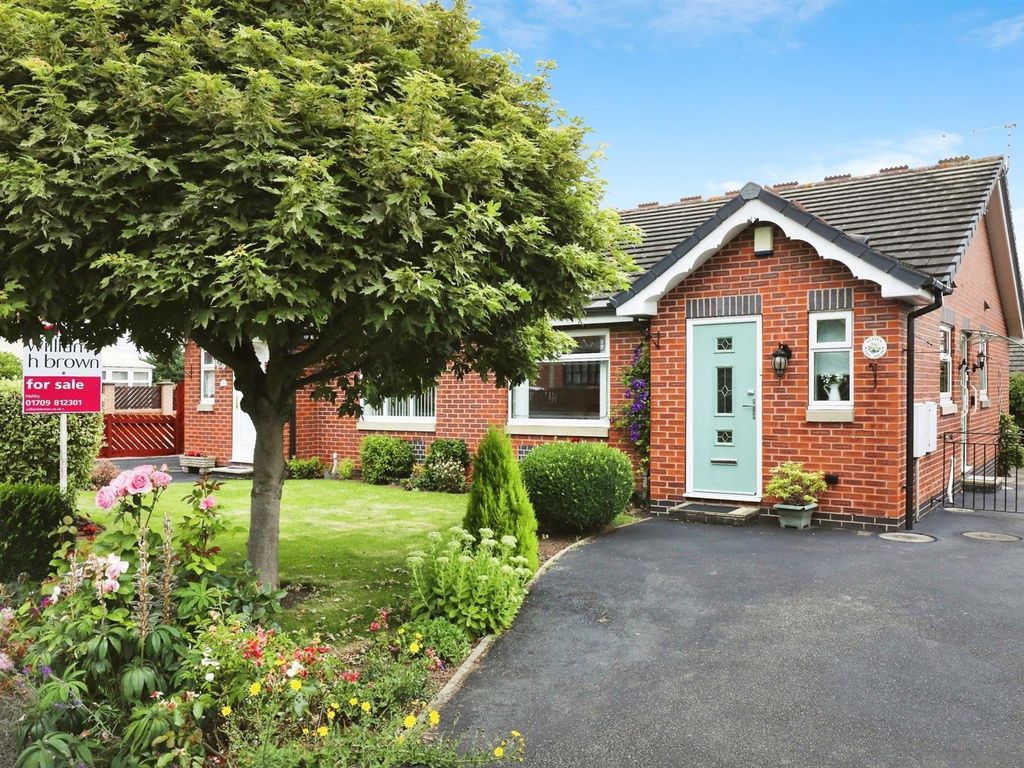 2 bed semi-detached bungalow for sale in Victoria Way, Maltby ...