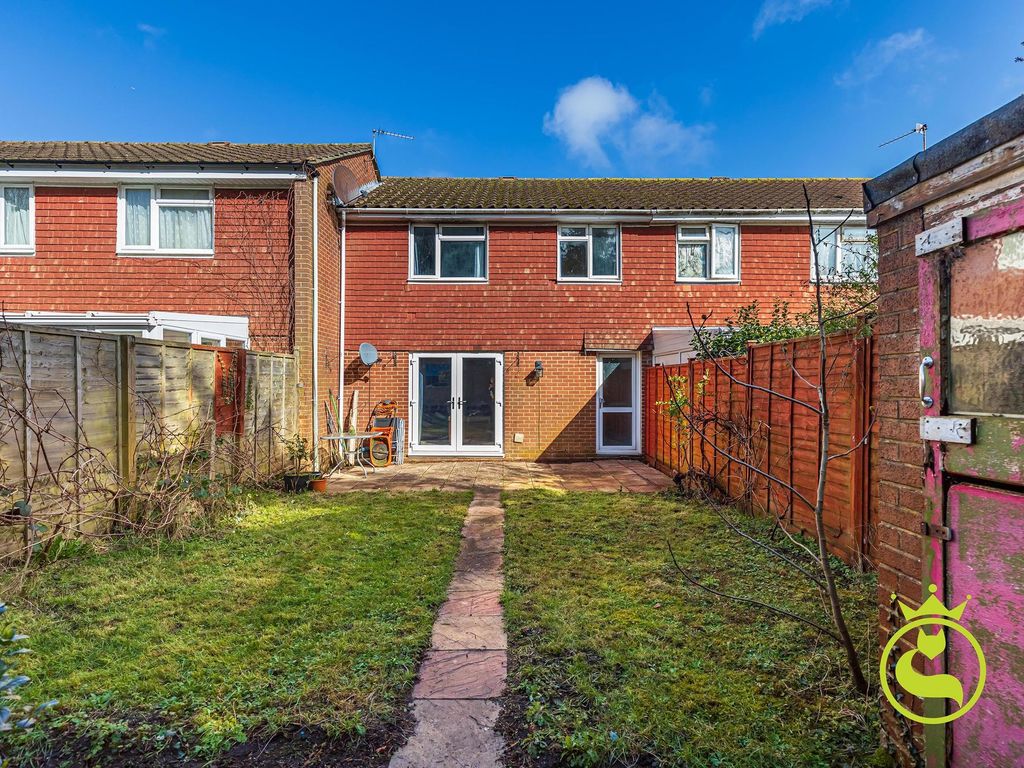 3 Bed Terraced House For Sale In Webbs Way Bournemouth Bh11 £290 000