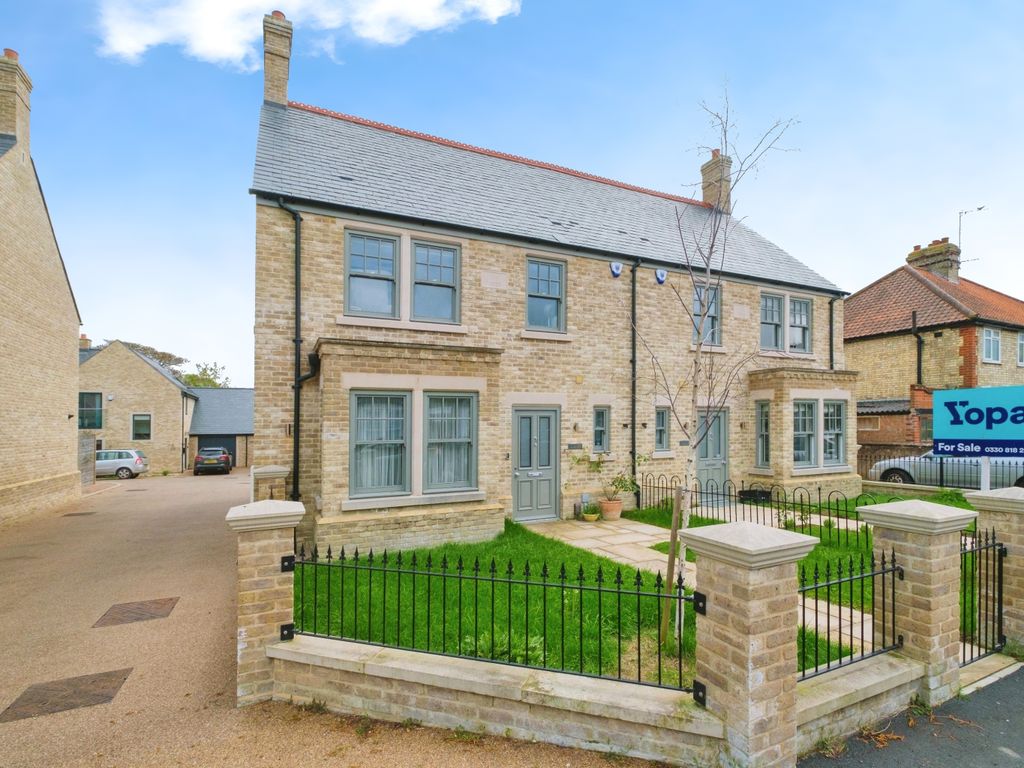 3 Bed Semi Detached House For Sale In Vinery Road Cambridge Cb1 £