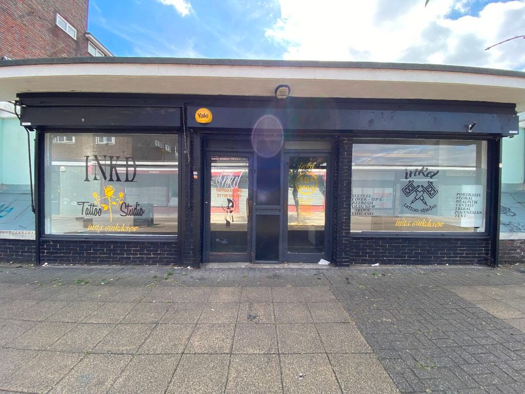 Retail premises to let in The Arcade, Farnham Road, Harold Hill ...