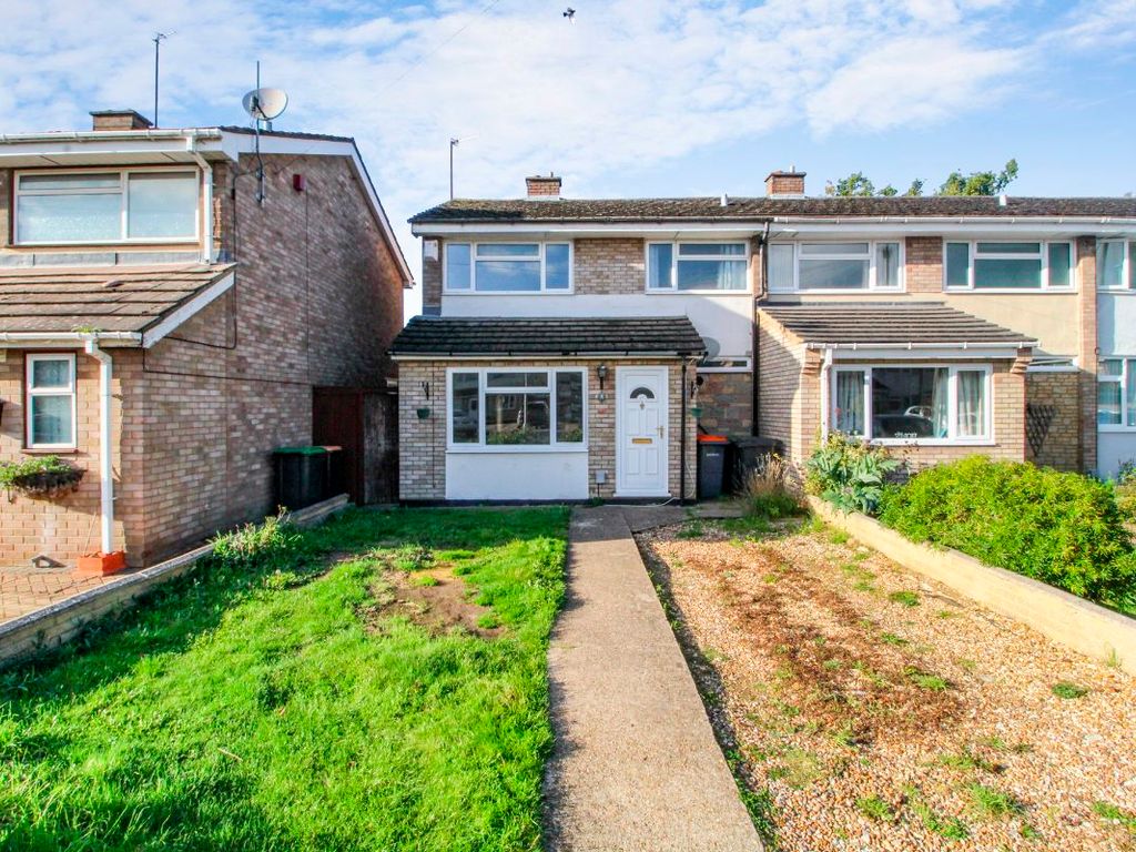 3 Bed End Terrace House To Rent In Manor Close Kempston Bedford Mk42