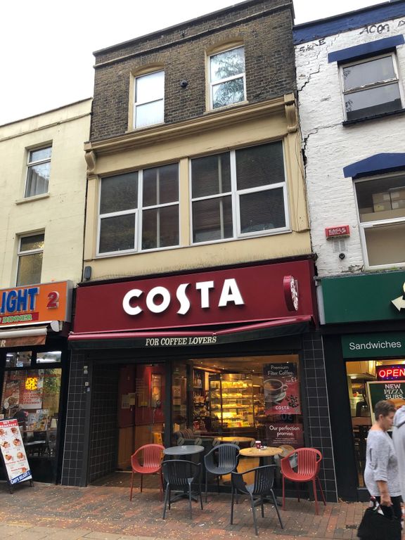 Studio to rent in High Street, Chatham ME4, £750 pcm - Zoopla