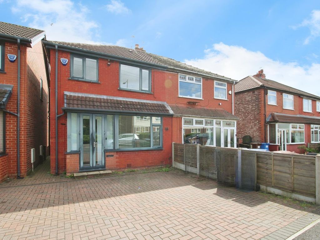 3 Bed Semi Detached House For Sale In Ramsgate Road South Reddish