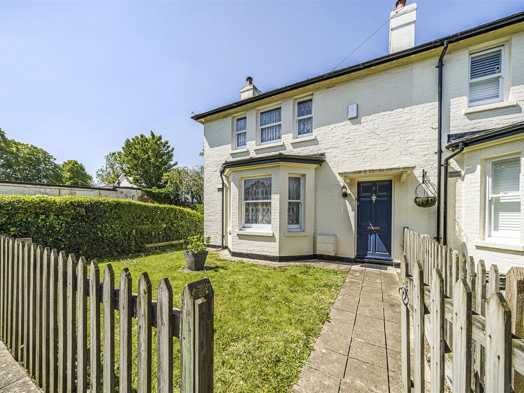 2 Bed End Terrace House For Sale In Vincent Square Biggin Hill