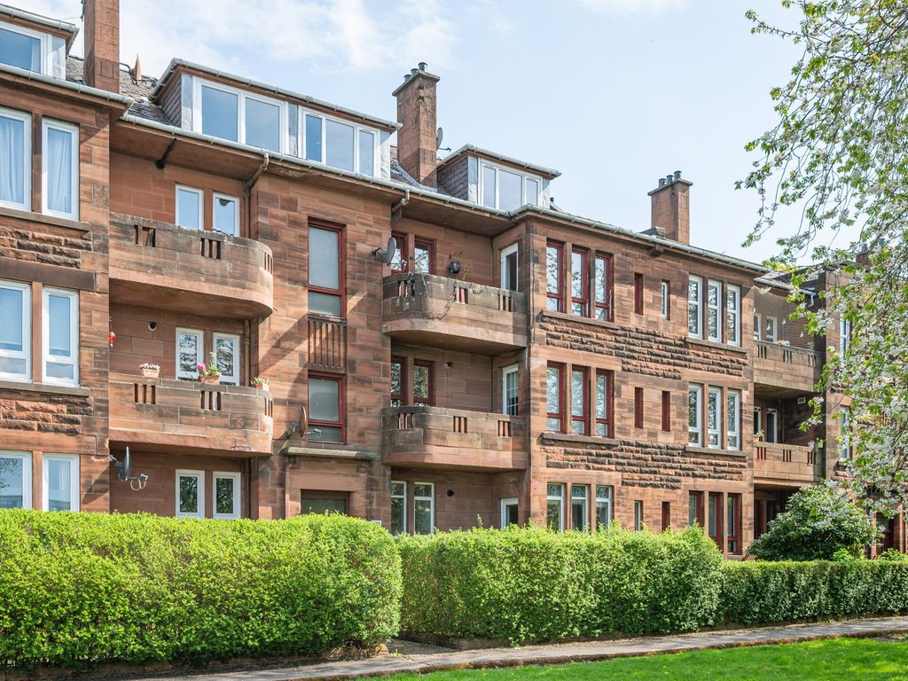 4 Bed Flat For Sale In Great Western Road Anniesland Glasgow G13 £
