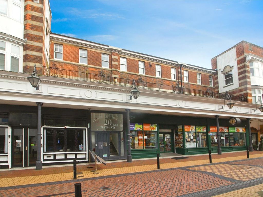2 bed flat for sale in Winchester Street, Basingstoke, Hampshire RG21 ...
