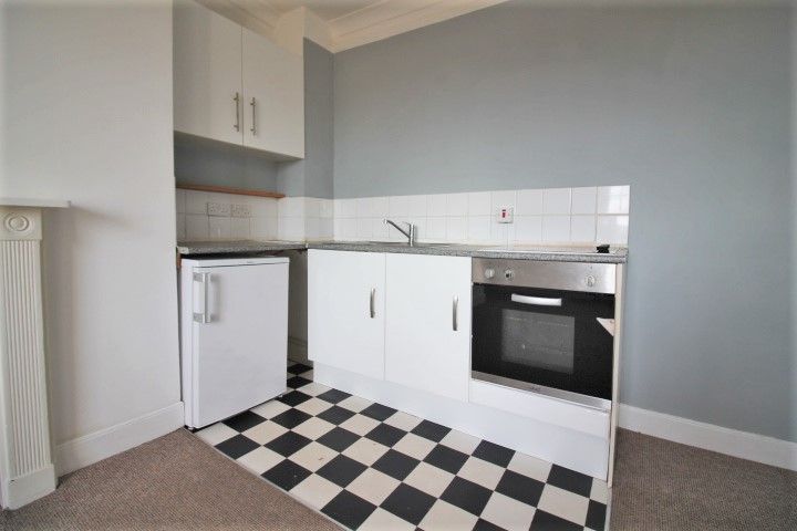 Studio to rent in Sydney Place, Alphington Street, Exeter EX2, £650 pcm ...