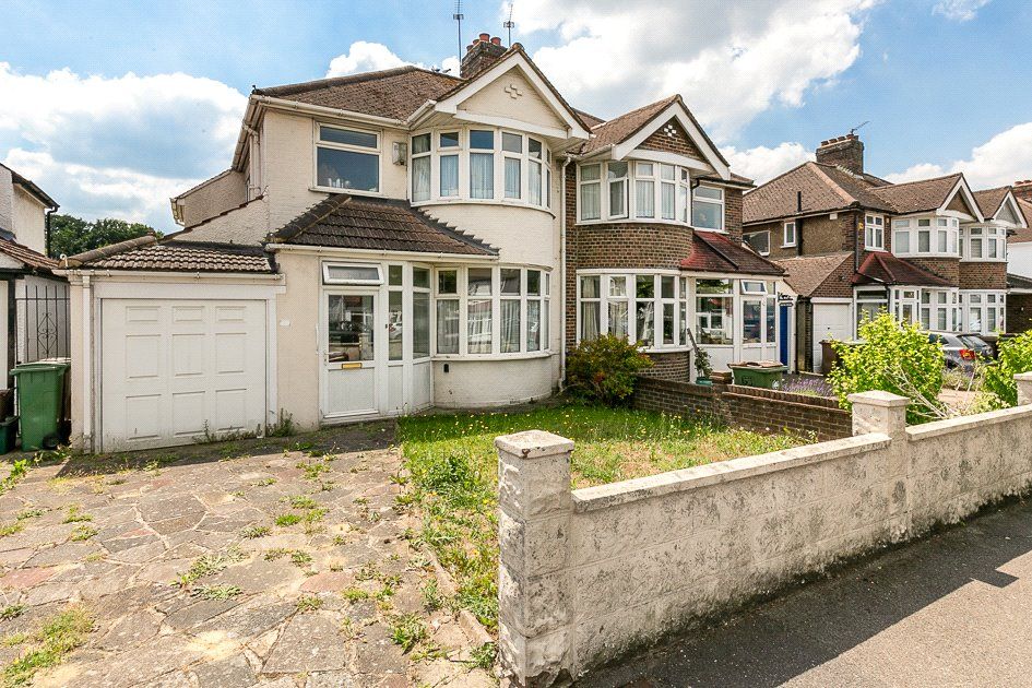 3 Bed Semi Detached House For Sale In Croydon Road Beddington Croydon