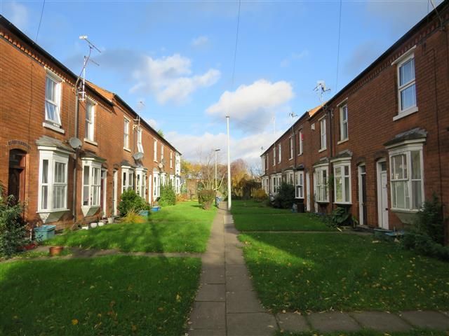 2 bed property to rent in Brookfield Road, Hockley, Birmingham B18, £ ...