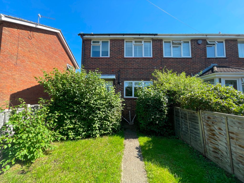 3 bed end terrace house for sale in Dean Road, Southampton SO18, £ ...