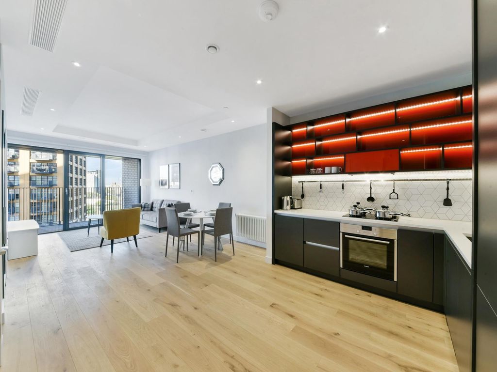 1 bed flat for sale in Corson House, London City Island, London E14 ...