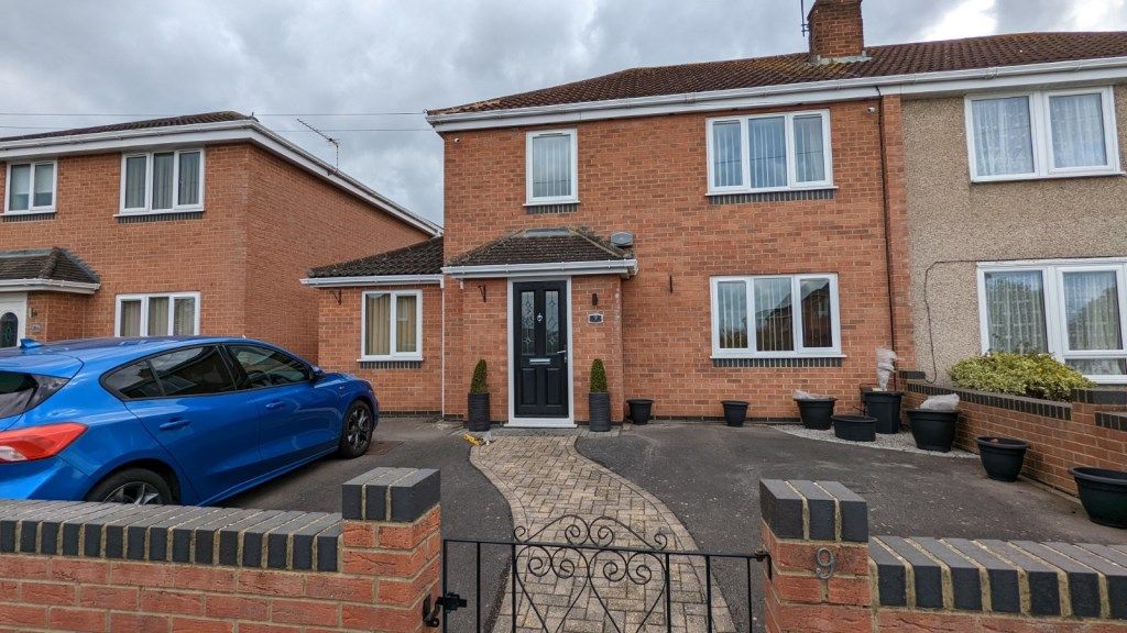 3 bed property to rent in Rookery Road, Innsworth, Gloucester GL3 - Zoopla