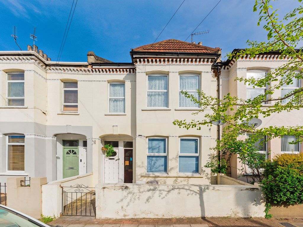 2 bed maisonette for sale in Leverson Street, London SW16 - Zoopla