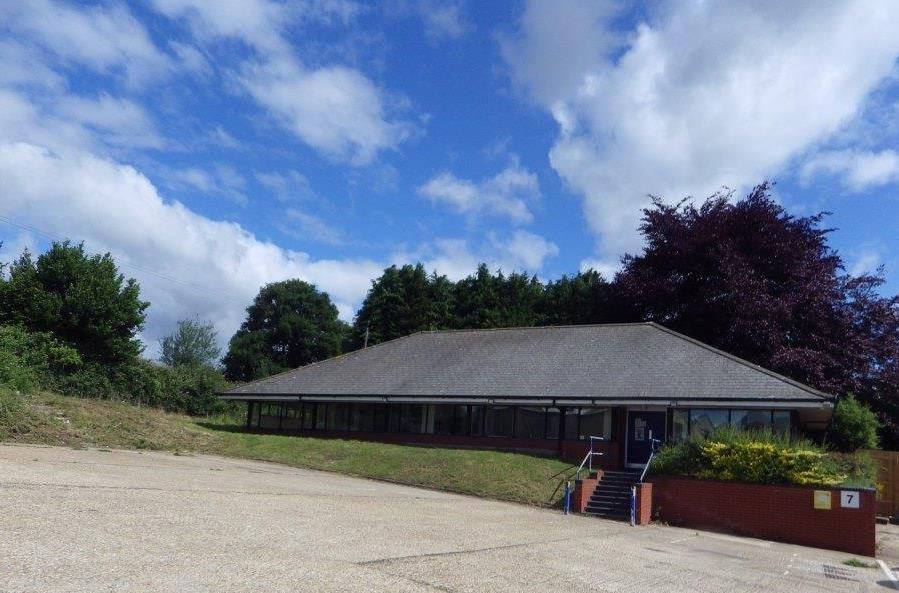 Office to let in Unit 7, Highfield Industrial Estate, Lasham GU34, £ ...