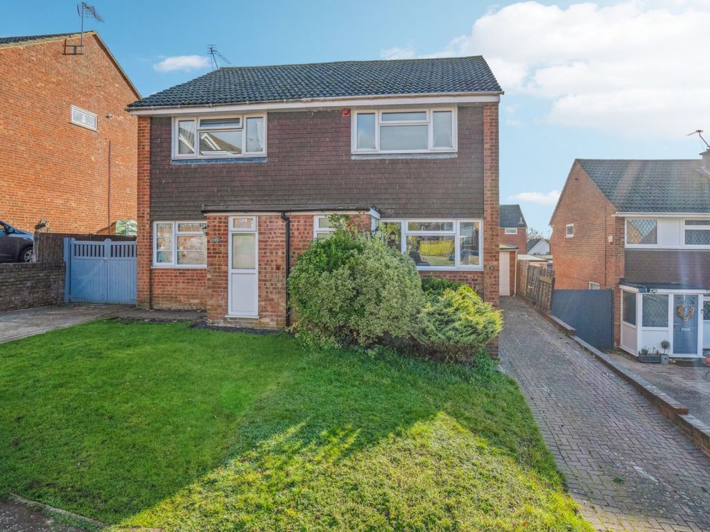 2 Bed Semi Detached House For Sale In Saltash Close Loudwater High
