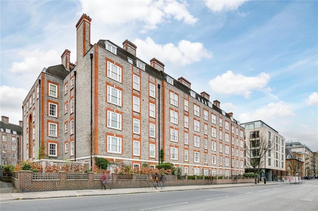 2 bed flat to rent in Cheylesmore House, Ebury Bridge Road, London SW1W ...