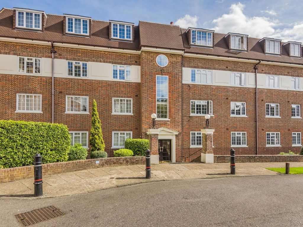 1 bed flat for sale in Herga Court, Sudbury Hill, Harrow On The Hill ...