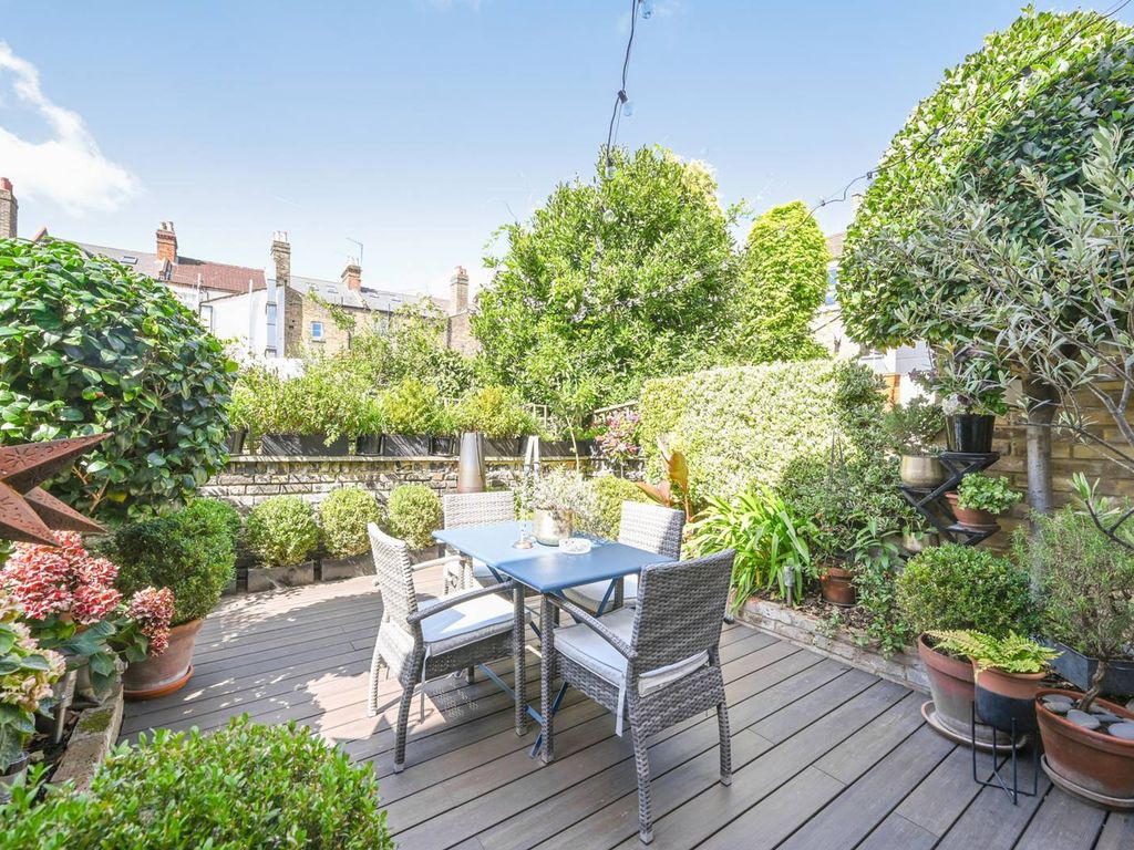 4 bed detached house for sale in Tradescant Road, Vauxhall, London SW8 ...