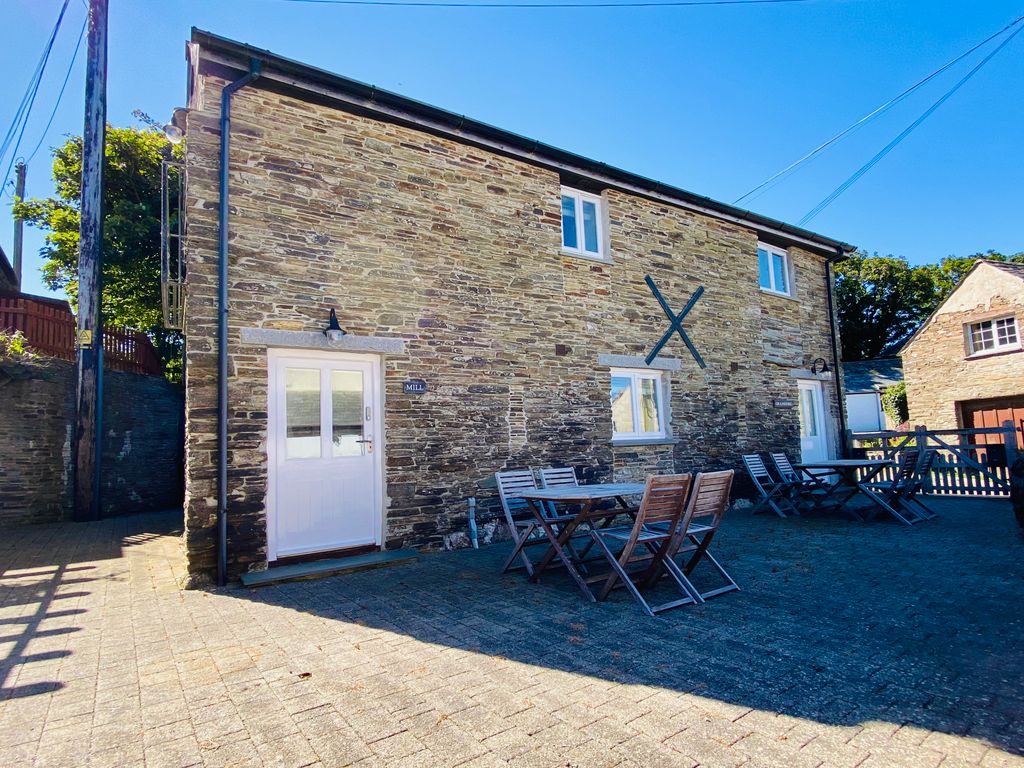 1 bed barn conversion for sale in Trethevy Barns, Trethevy PL34 - Zoopla
