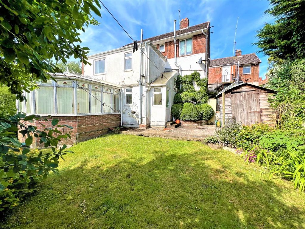 3 Bed Detached House For Sale In Mill Lane Preston Weymouth Dt3 £
