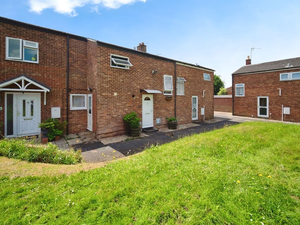2 bed terraced house for sale in Ballard Close, South Ham, Basingstoke ...