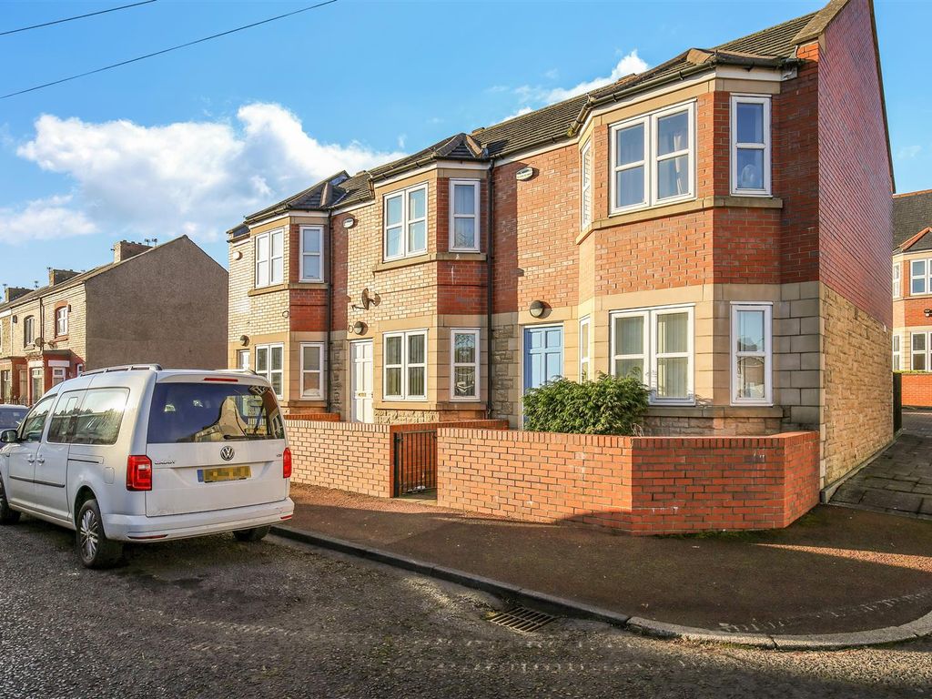 2 Bed End Terrace House For Sale In Alnwick Street Newburn Newcastle