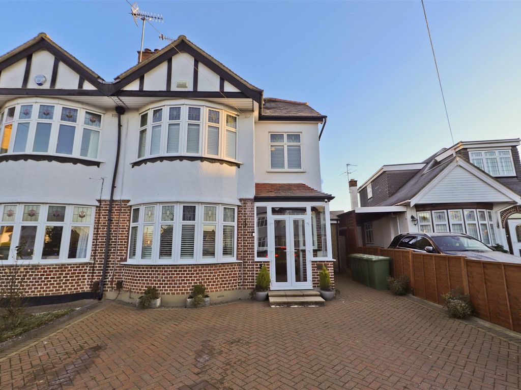 4 bed semi-detached house for sale in Howletts Lane, Ruislip HA4, £ ...