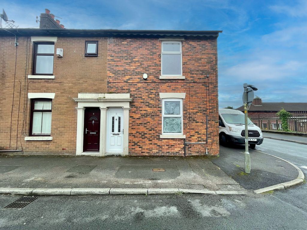 2 Bed End Terrace House For Sale In Cavendish Road Preston Pr1 £