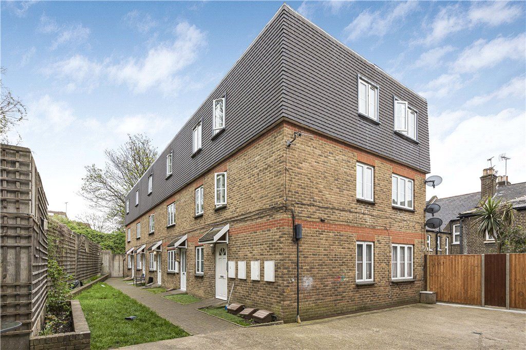 3 bed terraced house for sale in Bankside Place, Vale Terrace, London ...