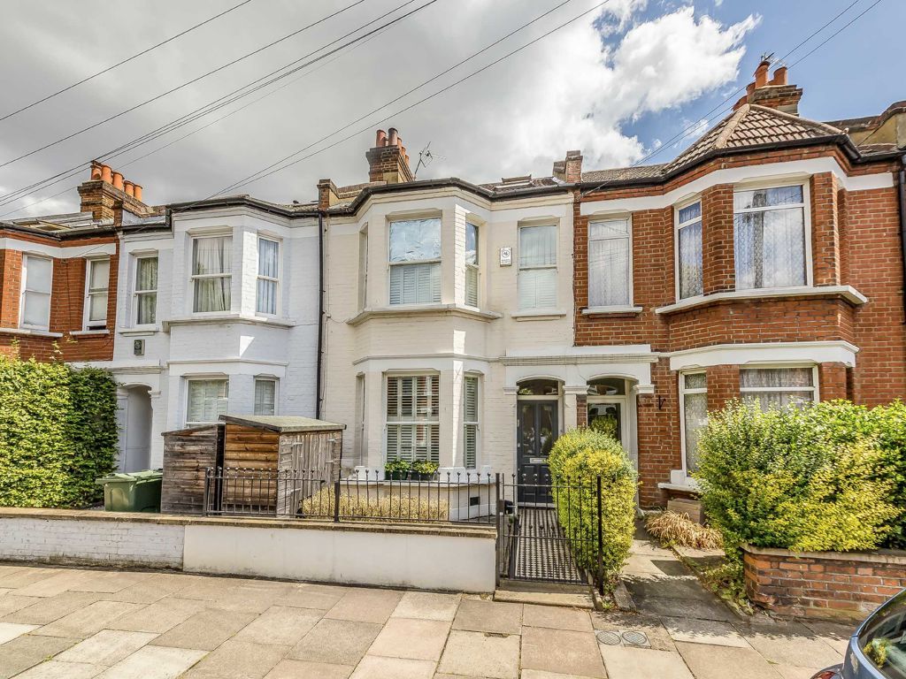 4 bed property to rent in Pentney Road, London SW12, £4,600 pcm - Zoopla