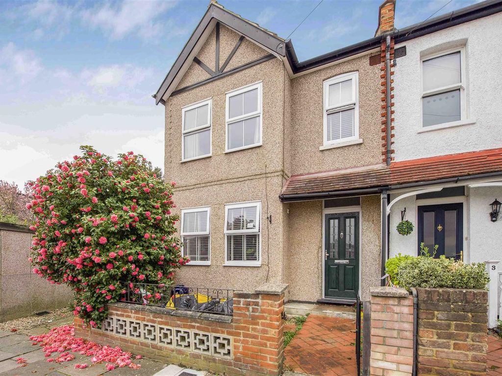 3 Bed End Terrace House For Sale In Prospect Crescent Whitton