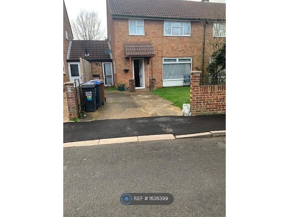 Room to rent in Gould Close, North Mymms, Welham Green AL9 - Zoopla