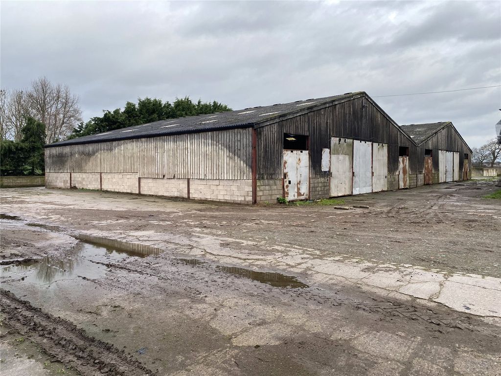 Light industrial to let in Ellesmere Road, Ellesmere SY12, £30,000 pa ...