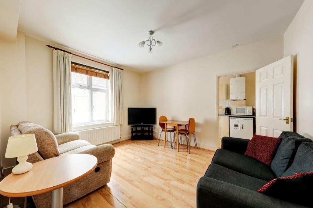 1 bed flat for sale in Brighton Road, Sutton SM2 - Zoopla