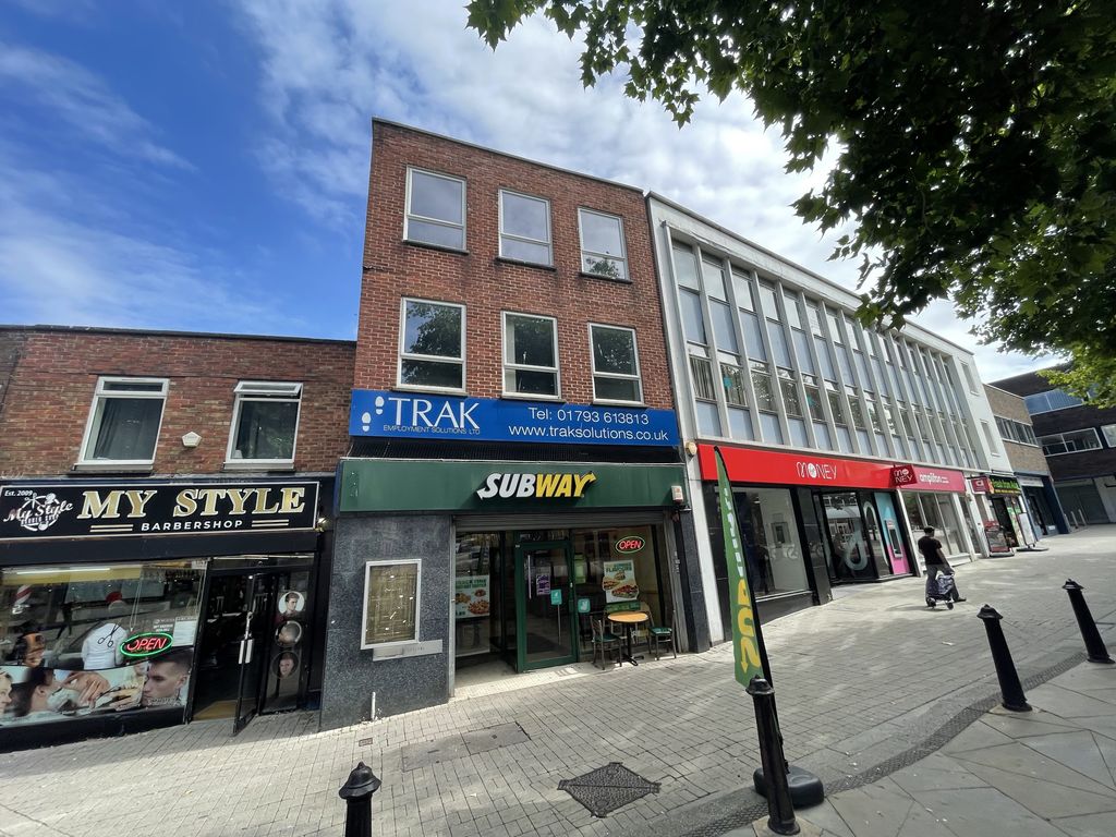 Office to let in 9 Regent Circus, (1st & 2nd Floors), Swindon SN1, £ ...