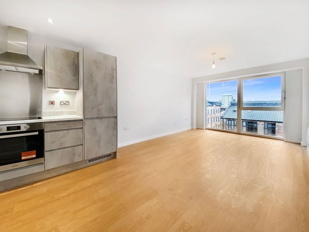 2 bed flat to rent in Block B, Victoria Riverside, Leeds City Centre ...