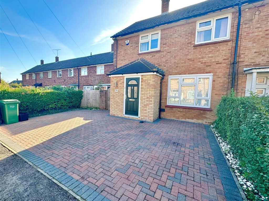 2 bed semi-detached house for sale in Rodney Close, Luton LU4, £290,000 ...