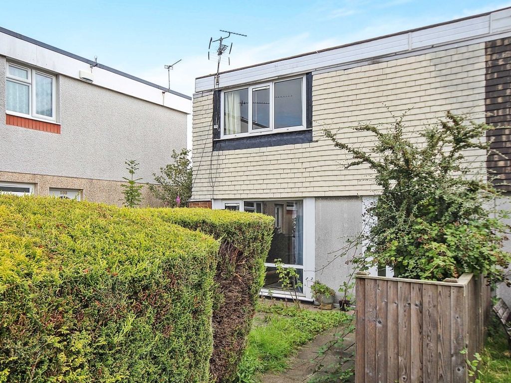 2 bed end terrace house for sale in Red Hall Chase, Leeds, West ...