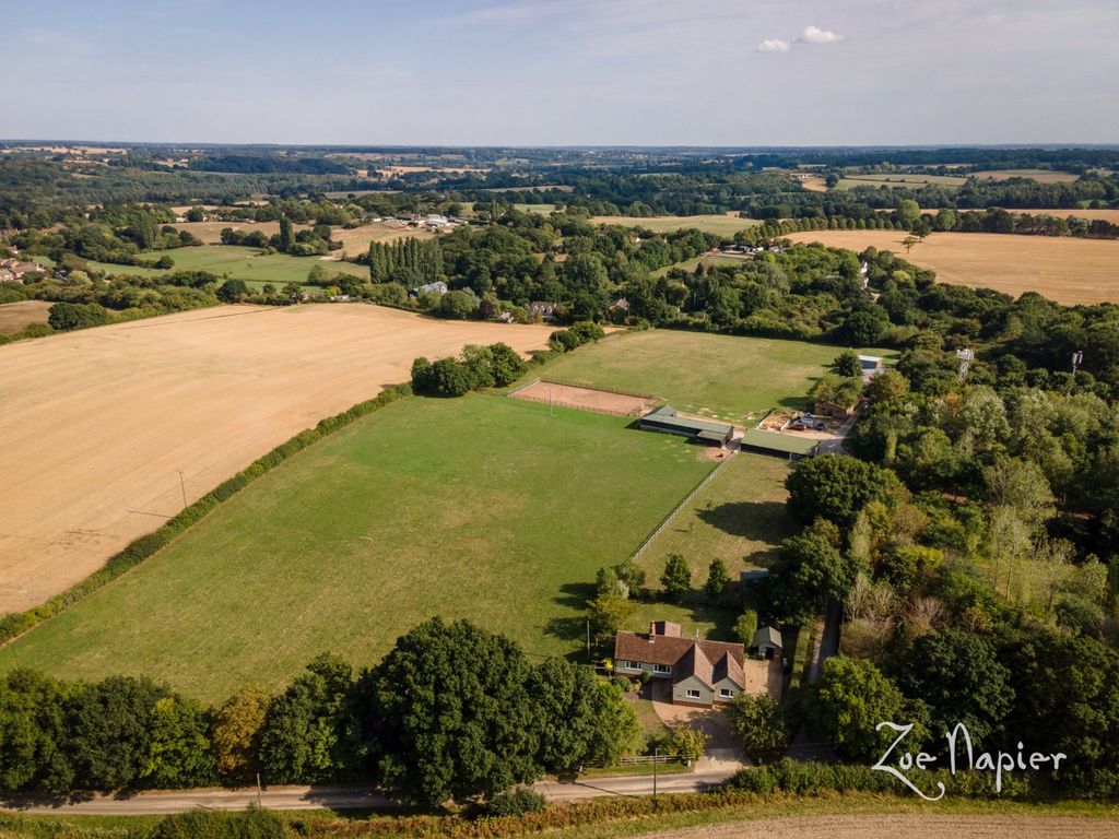 4 bed detached bungalow for sale in Harrow Cross, Sible Hedingham ...