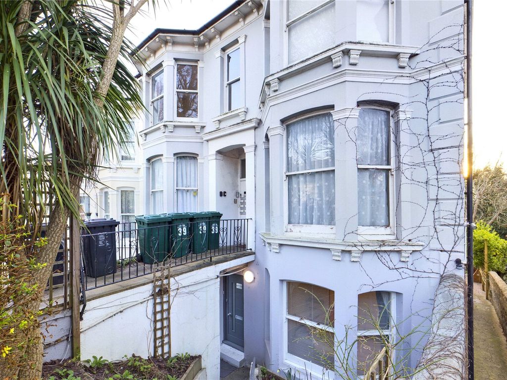 1 bed flat to rent in Beaconsfield Villas, Brighton, East Sussex BN1 ...