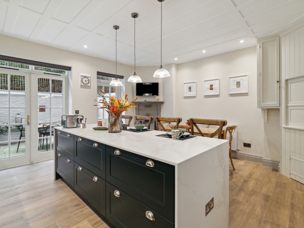 4 bed terraced house to rent in Tufton Street, Westminster SW1P, £ ...