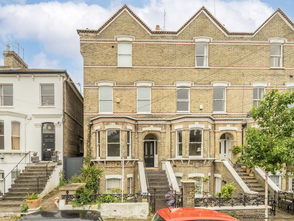 1 bed flat for sale in Ramsden Road, London SW12, £450,000 - Zoopla