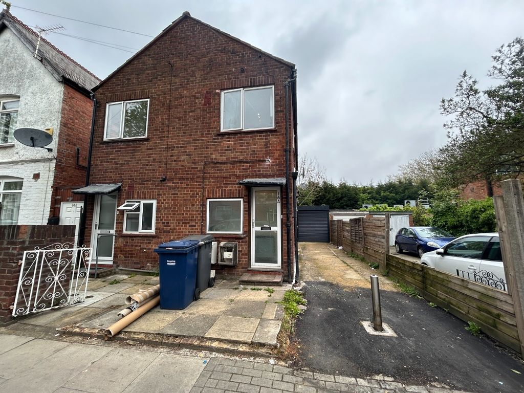 2 bed flat to rent in Booth Road, Colindale, London NW9, £1,700 pcm ...