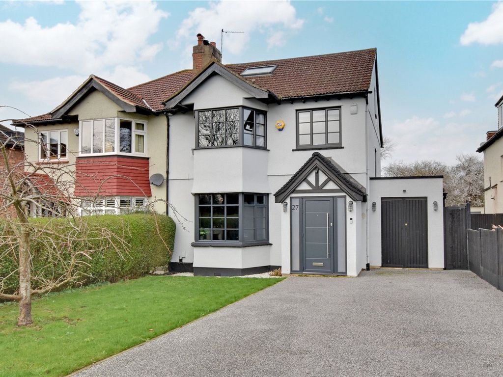 4 Bed Semi Detached House For Sale In Weigall Road Lee London Se12 £