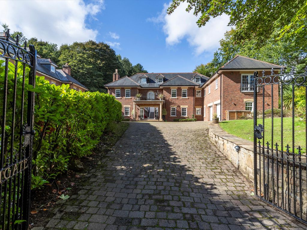 6 bed detached house for sale in Flass Vale, Durham, Durham DH1, £ ...