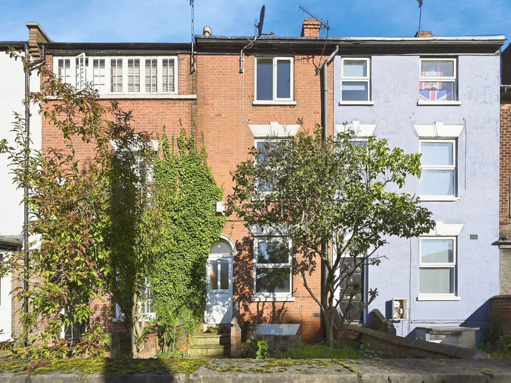 3 bed terraced house for sale in Alfreton Road, Nottingham ...